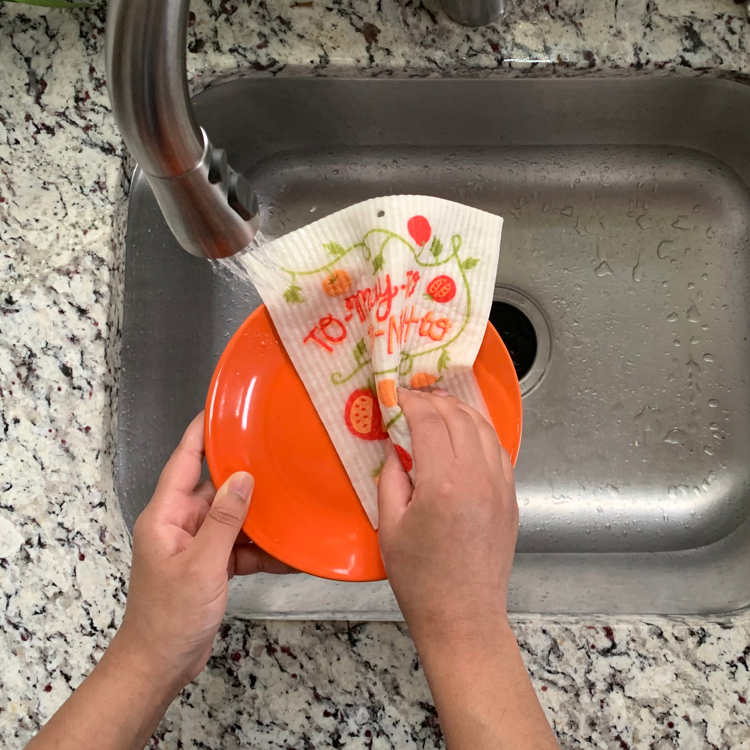 Tomato Dish Towel + Sponge Cloth Gift Set - The Neighborgoods